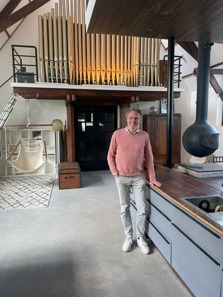 Robbert ter Hart verhuist – een VAS’er in Beverwijk – Vereenigd ...